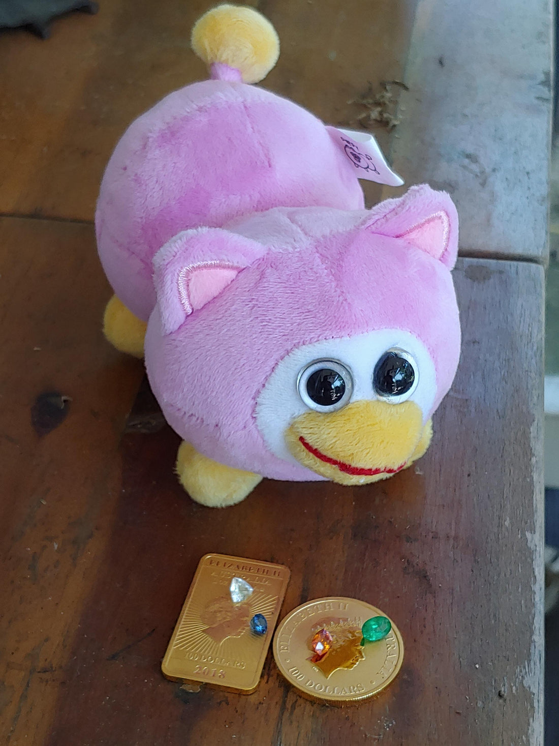 Peepy Archive – Item Label